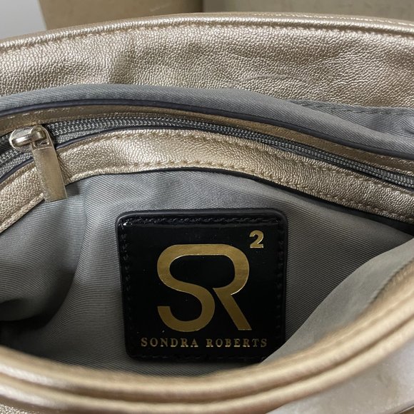 Sondra Roberts | Bags | Sondra Roberts Squared Vegan Leather Metallic ...